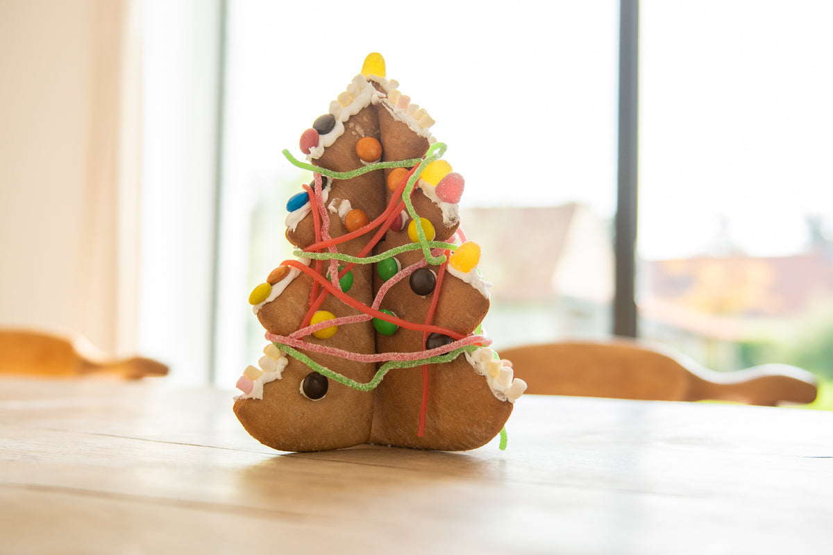 Peperkoeken kerstboompje | DIY versier set – Peperkoekenhuisje by Tartiste